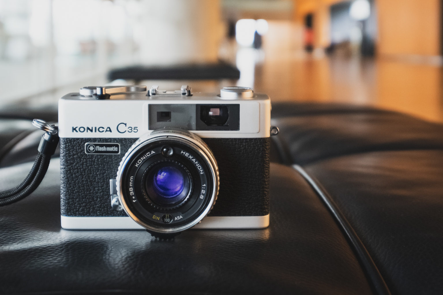 KONICA C35 flash matic レビュー | デジタル試しうち